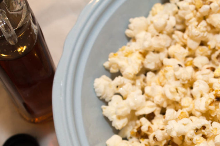 Maple Salted Popcorn - All That I'm Eating