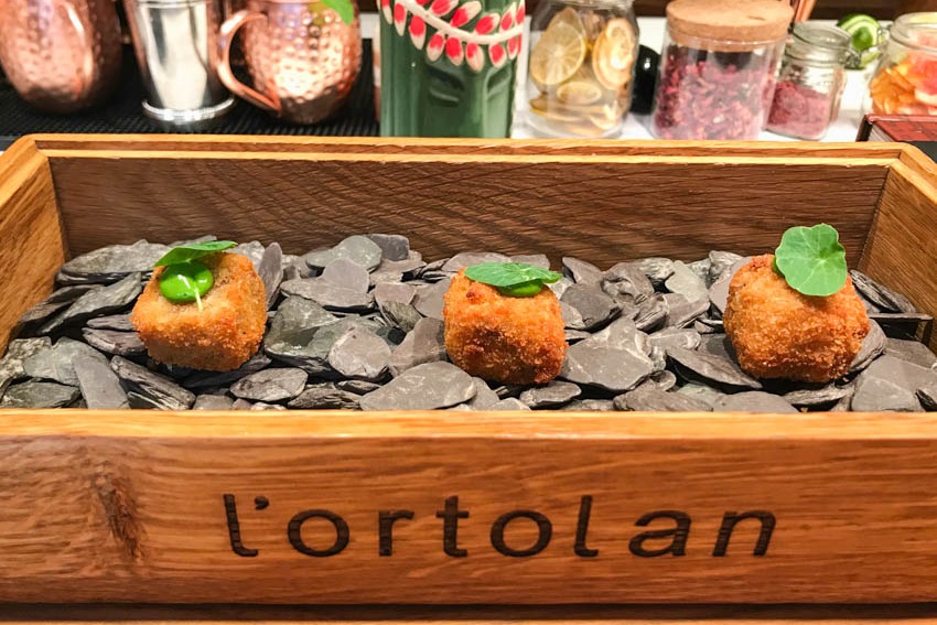 Cocktail Masterclass at L'Ortolan - All That I'm Eating